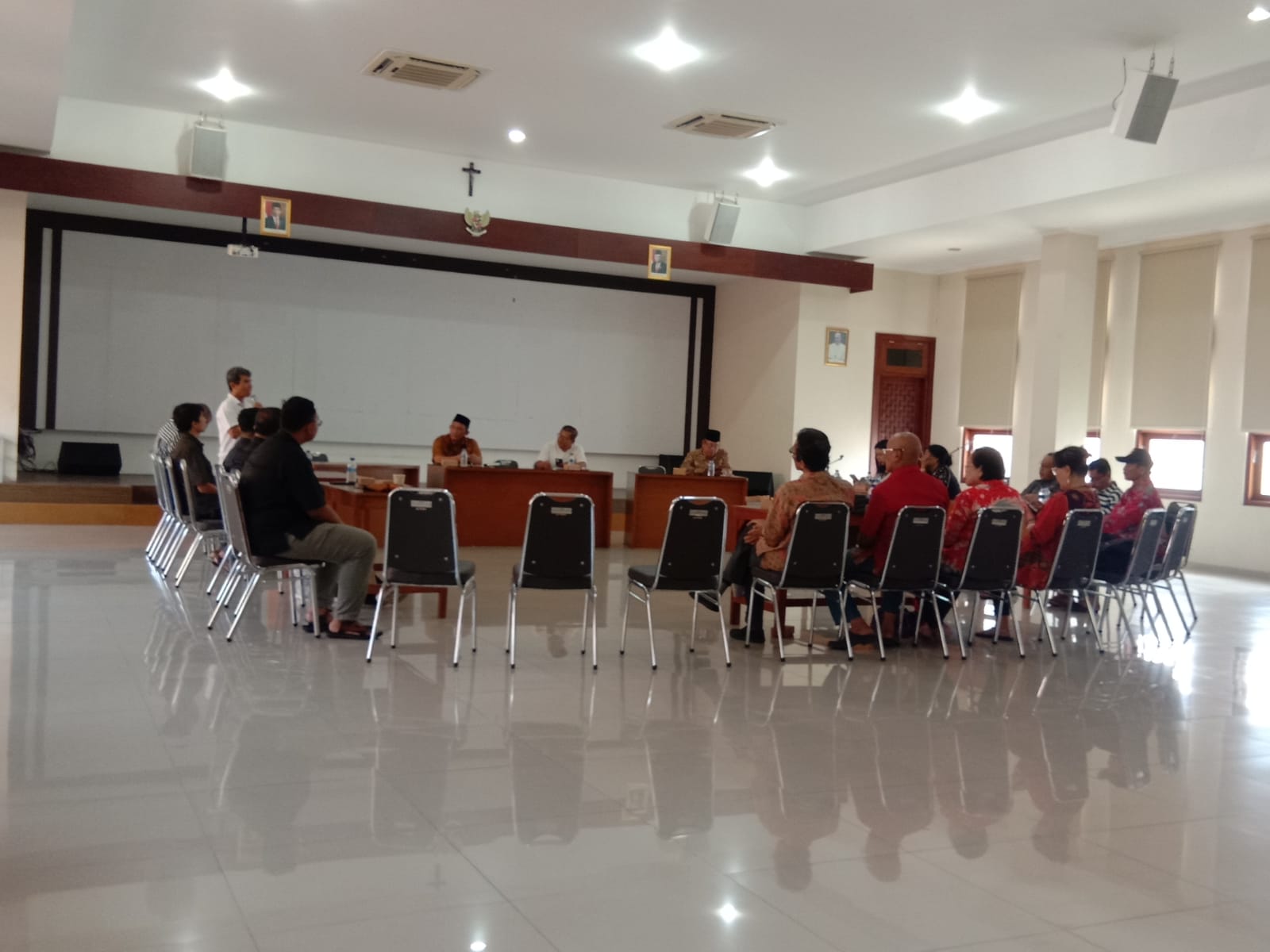 Tokoh Lintas Agama Surakarta Dialog Dan Doa Bersama Untuk Pemilu Damai