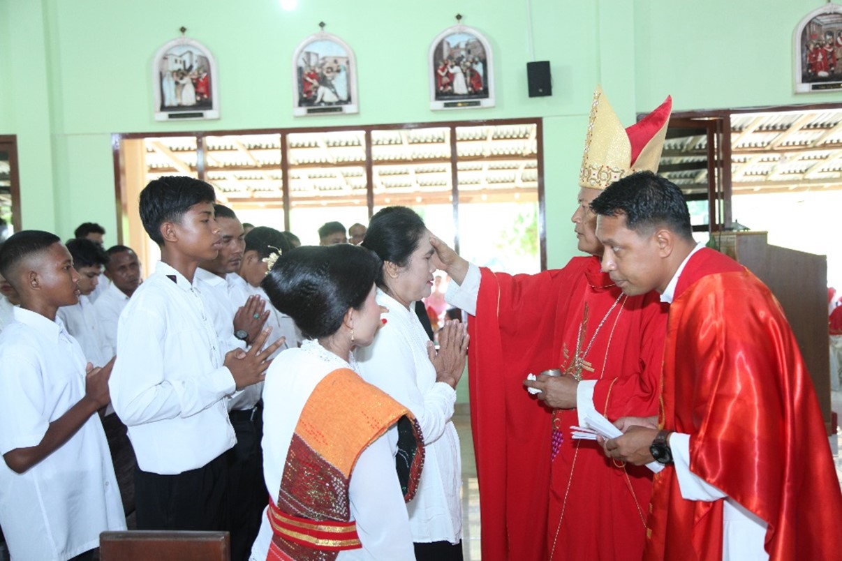 Peresmian Paroki Baru Santo Paulus Pinang Raya di Bumi Rafflesia Bengkulu - SESAWI.NET